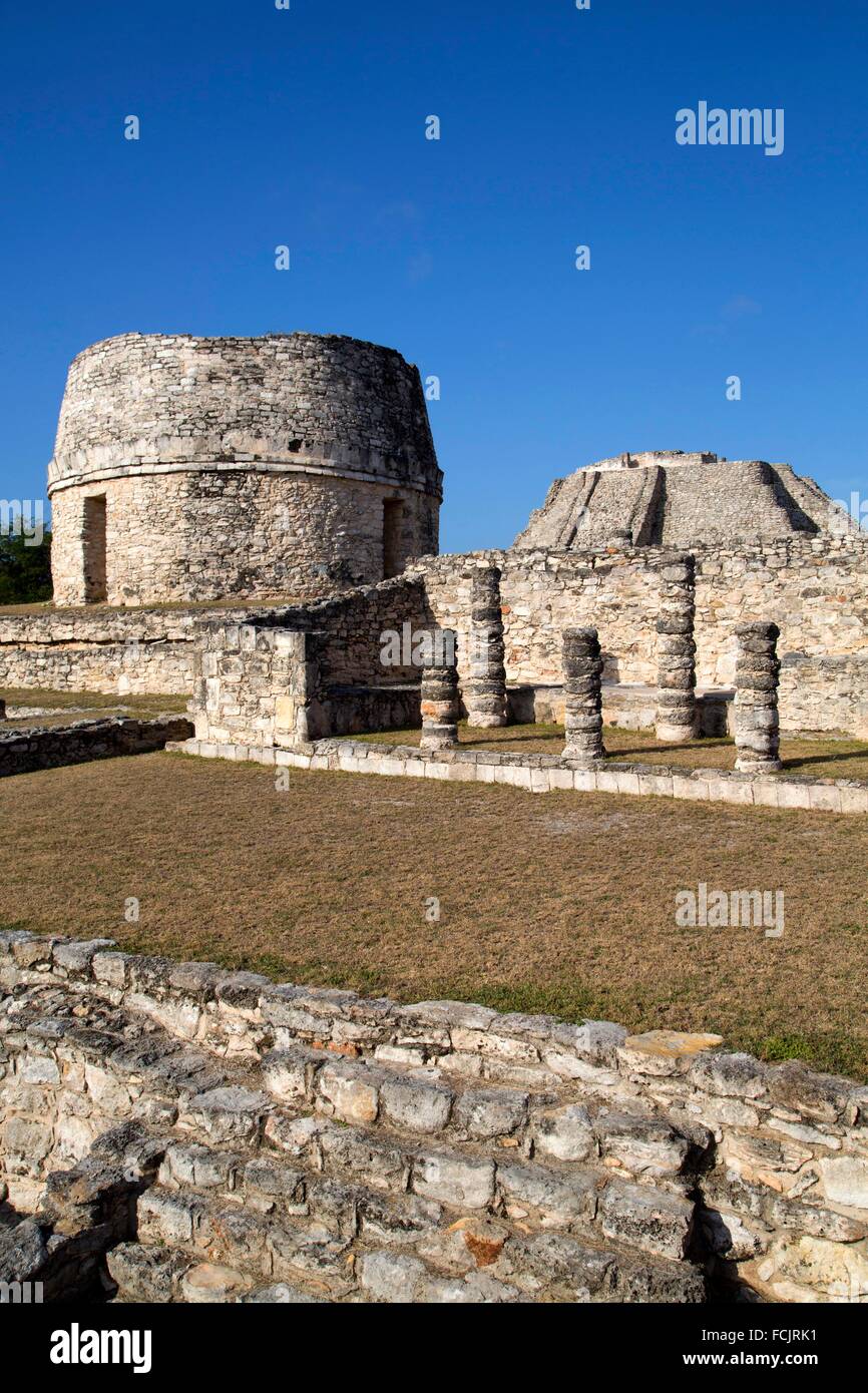 Round temple hi-res stock photography and images - Alamy