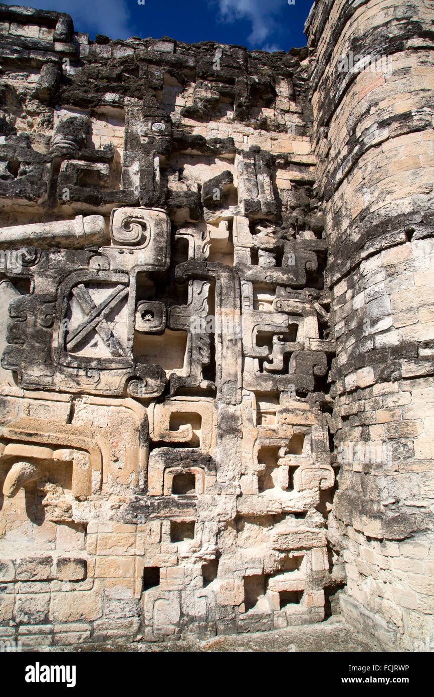 Maya stone sculptures hi-res stock photography and images - Alamy