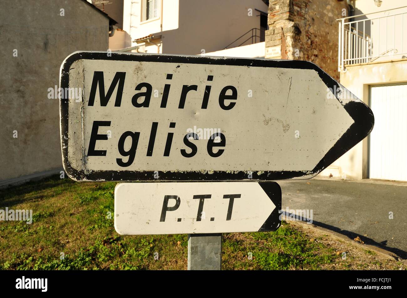 Monclar hi-res stock photography and images - Alamy