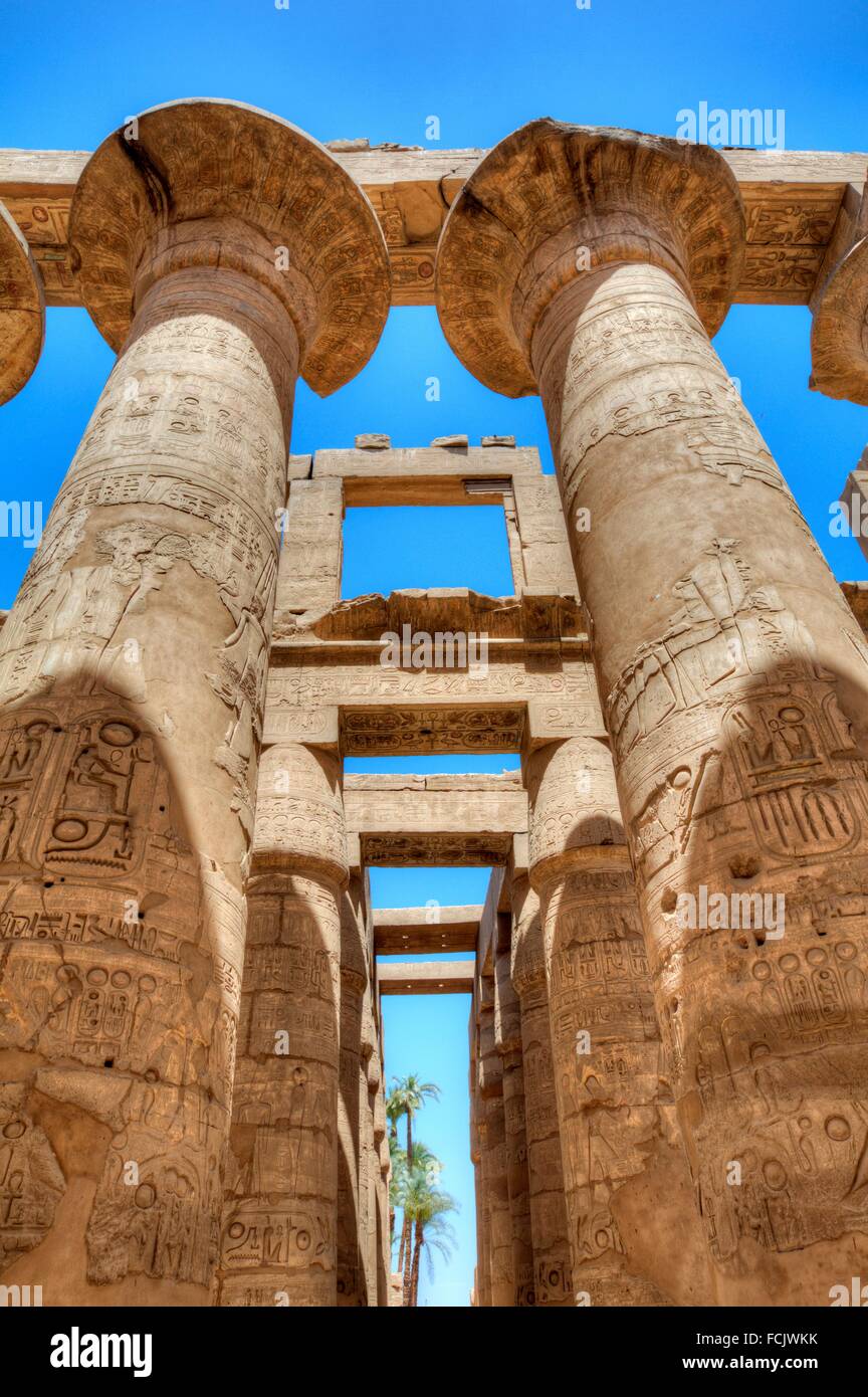 An egyptian column from karnak hi-res stock photography and images - Alamy