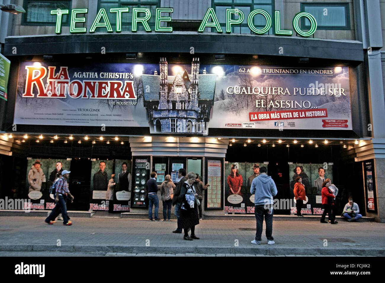 Avenida del paralelo hi-res stock photography and images - Alamy