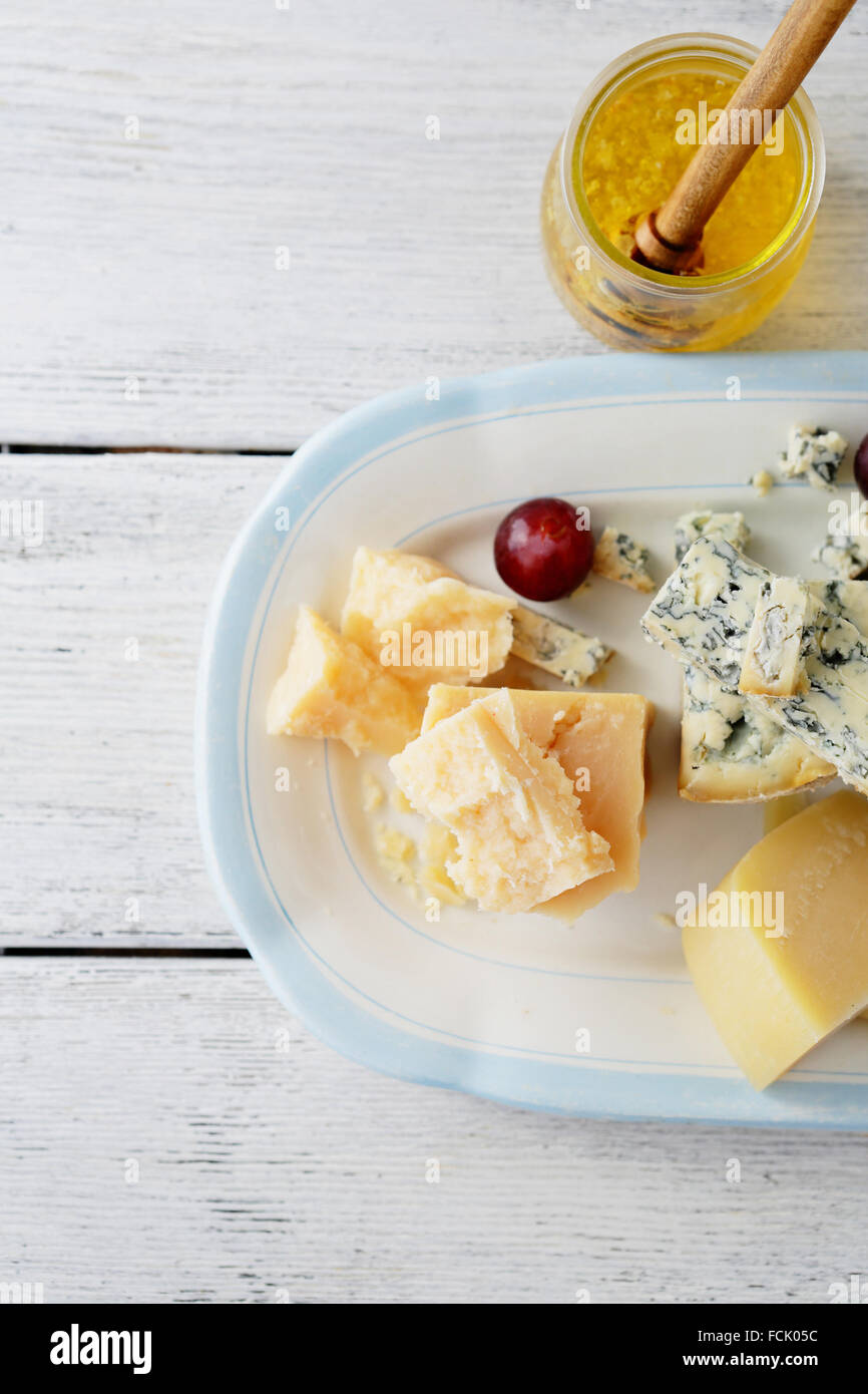 Vintage blue cheese hi-res stock photography and images - Alamy