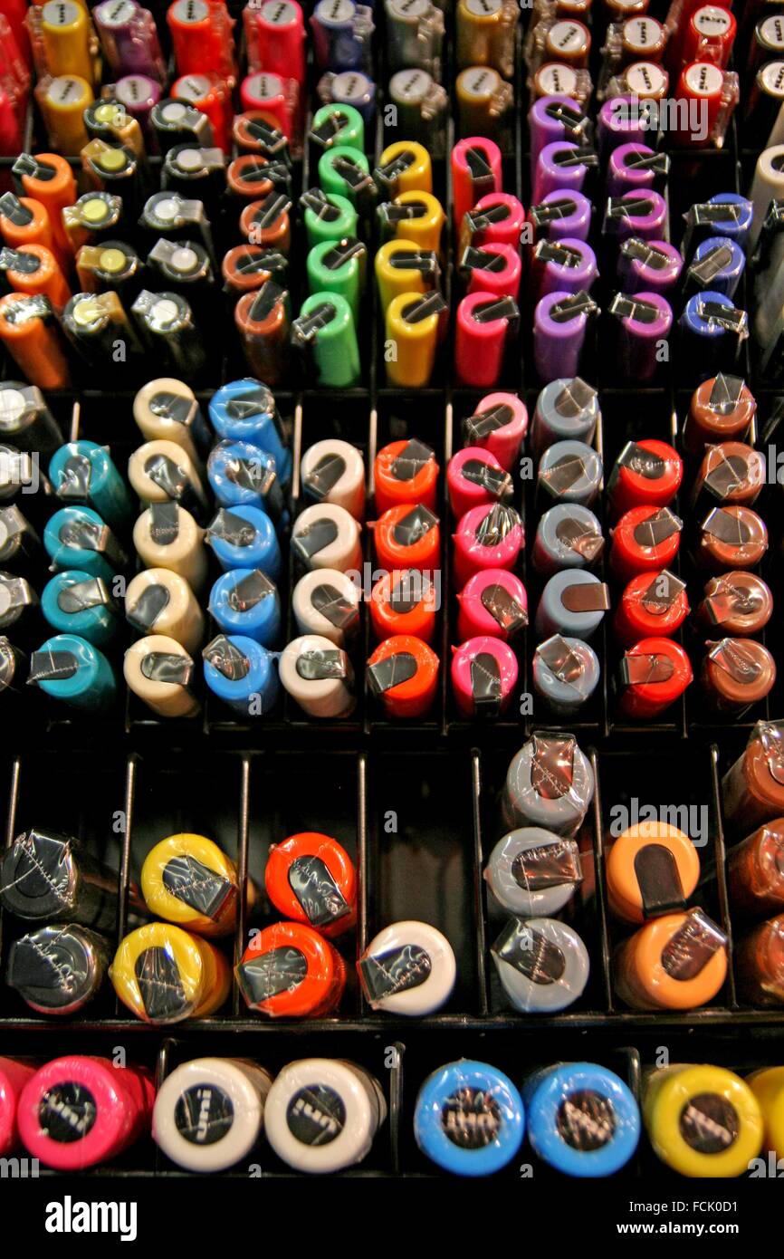 Spray marker hi-res stock photography and images - Alamy