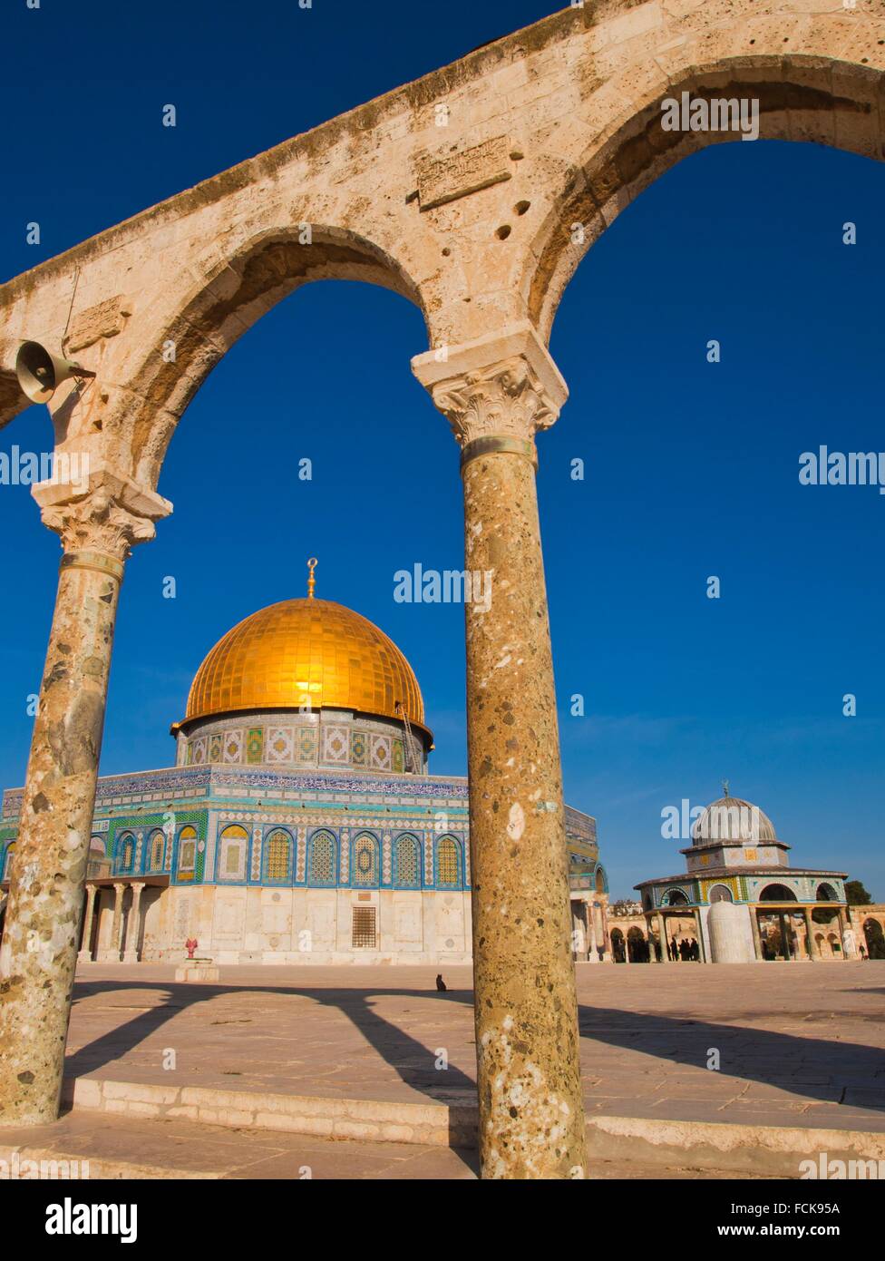 Mount moria hi-res stock photography and images - Alamy