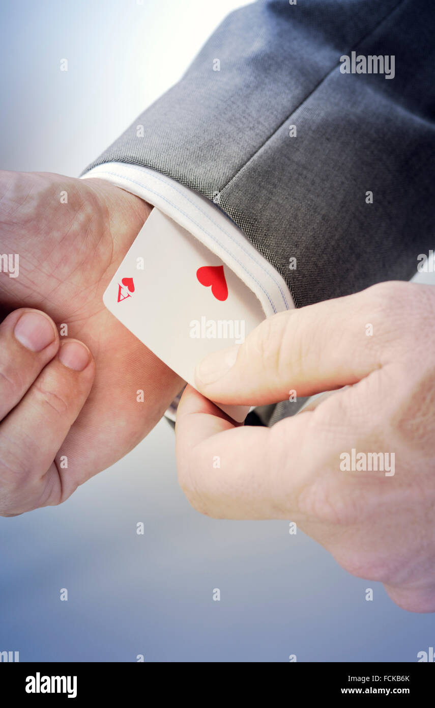Playing card heart hi-res stock photography and images - Alamy