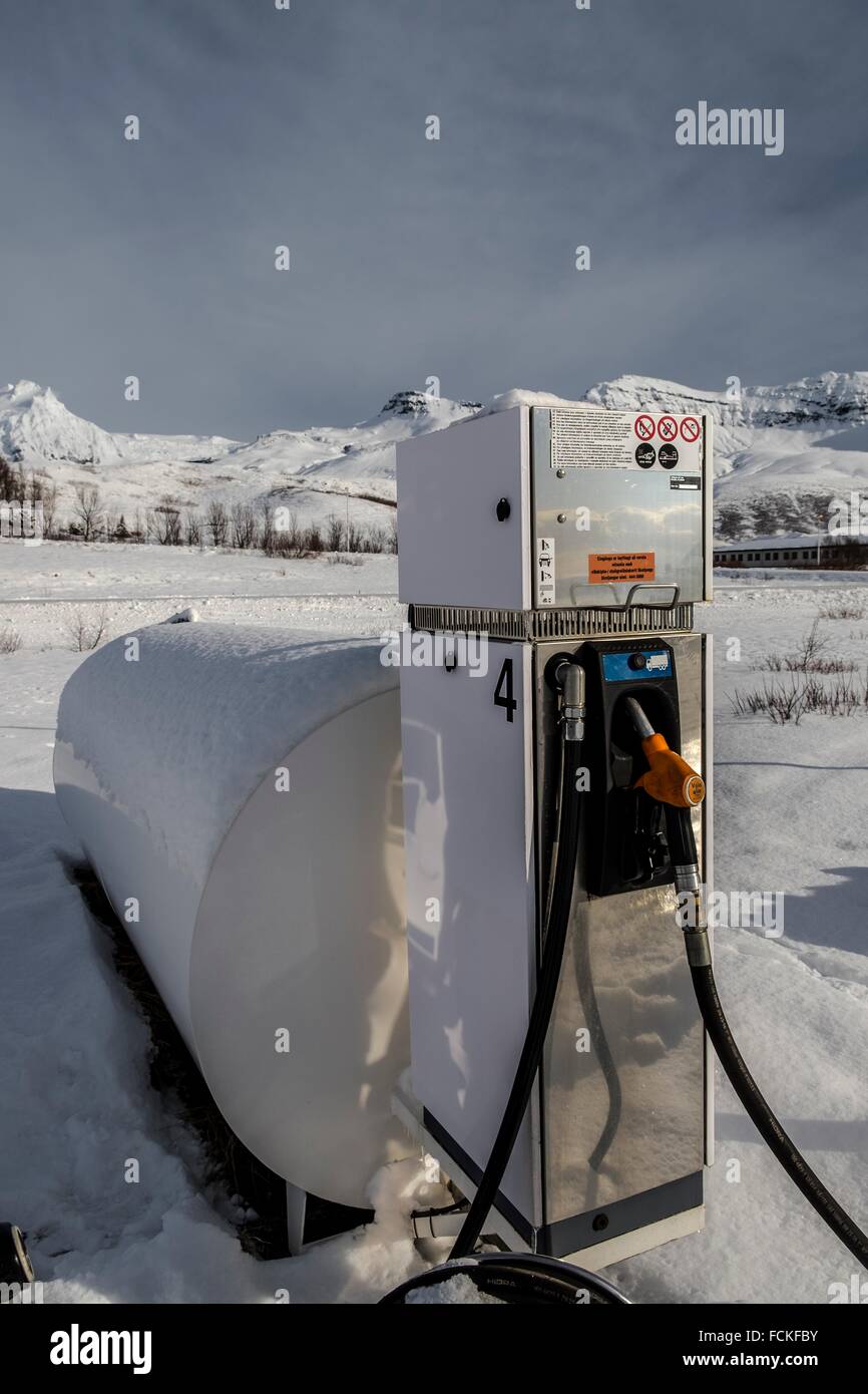 Remote gas station hi-res stock photography and images - Alamy