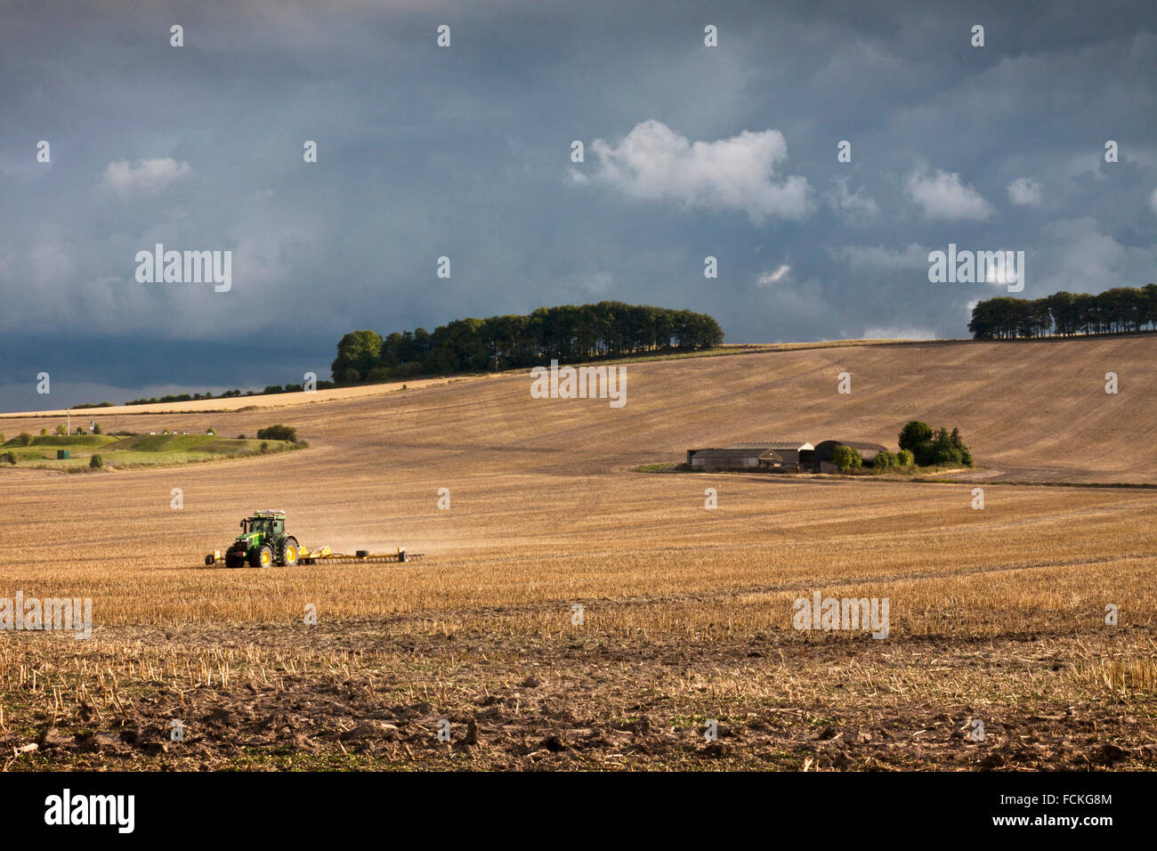 Farming on Salisbury Plain Stock Photo - Alamy