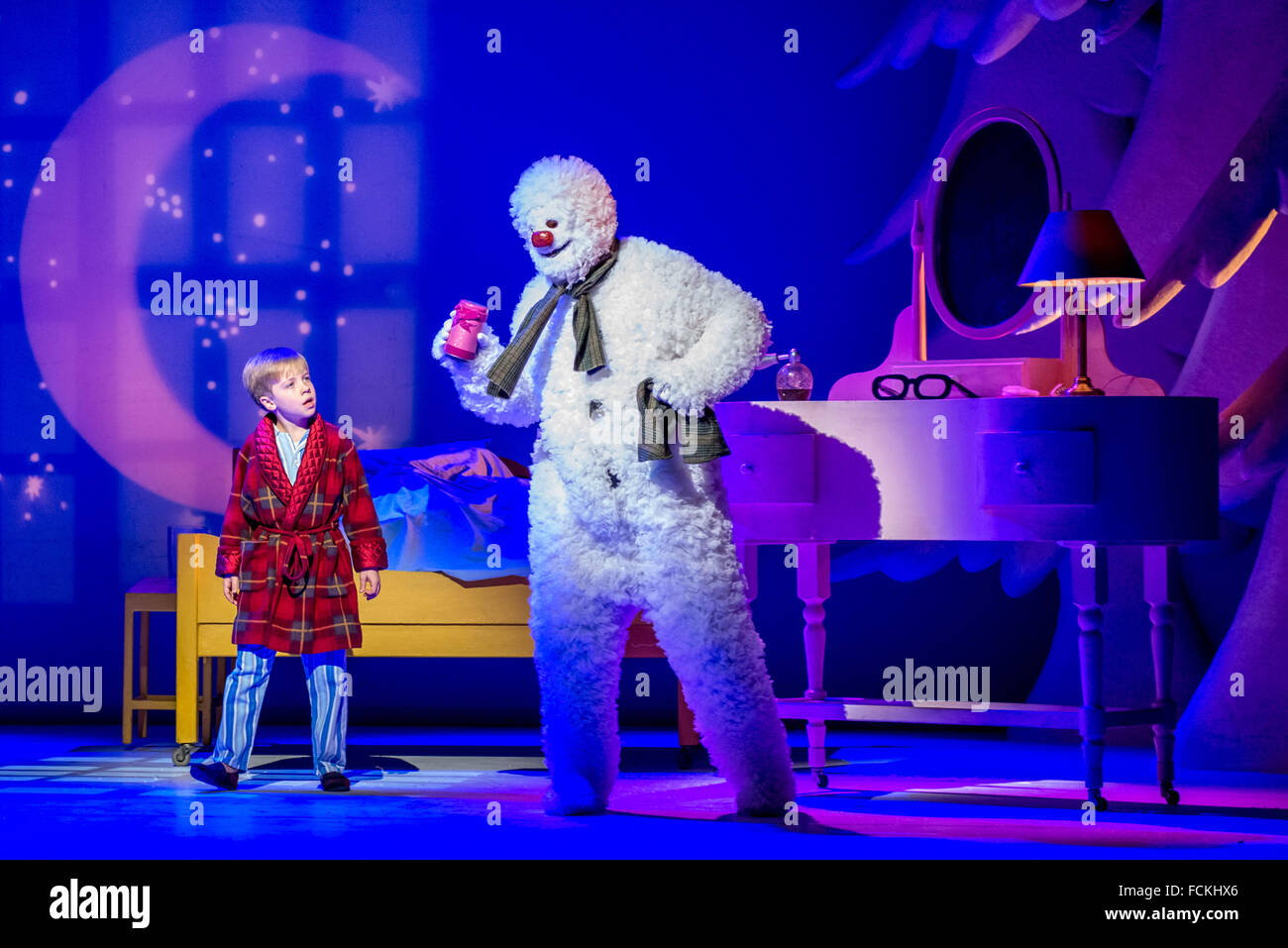 'The Snowman' play performed by The Birmingham Repertory Theatre at the ...