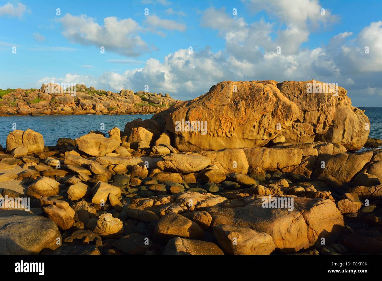 Horseshoe bay bowen hi-res stock photography and images - Alamy