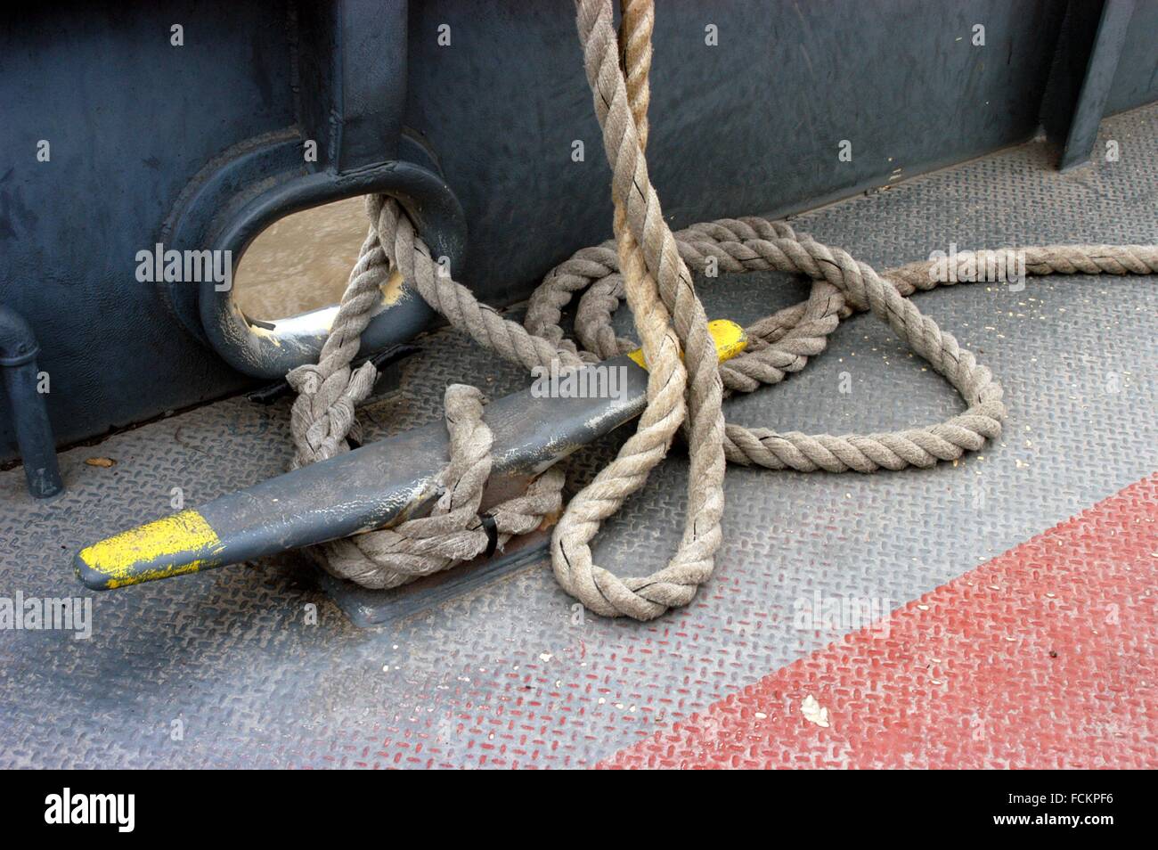 Rope aboard ferry boat Stock Photo - Alamy