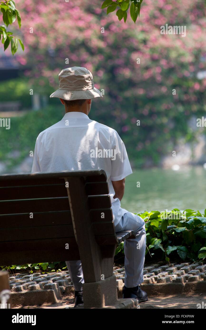 Person looking at river hi-res stock photography and images - Alamy