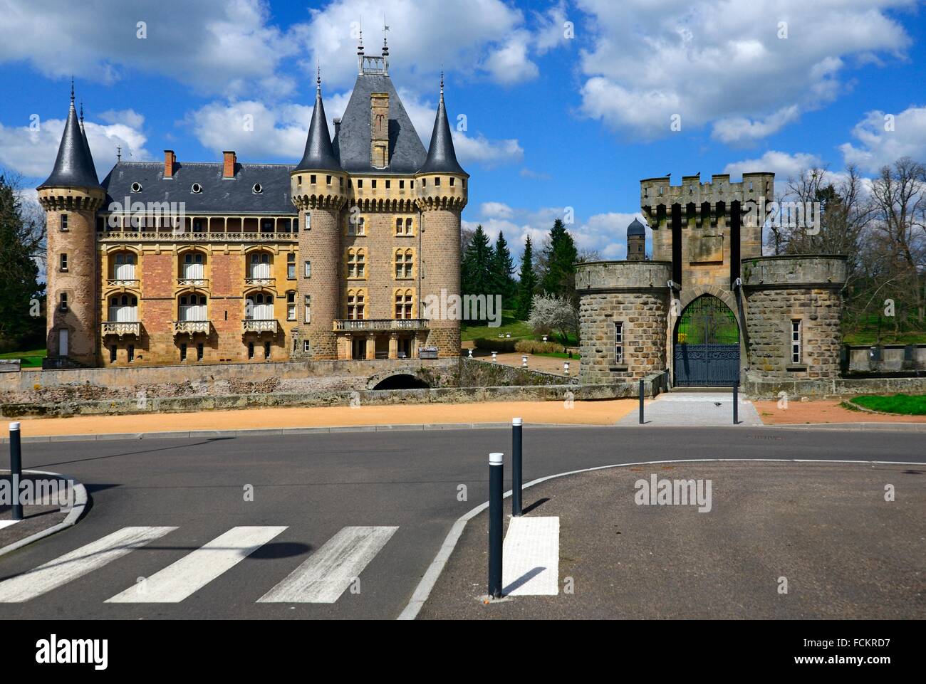 La clayette castle gate hi-res stock photography and images - Alamy