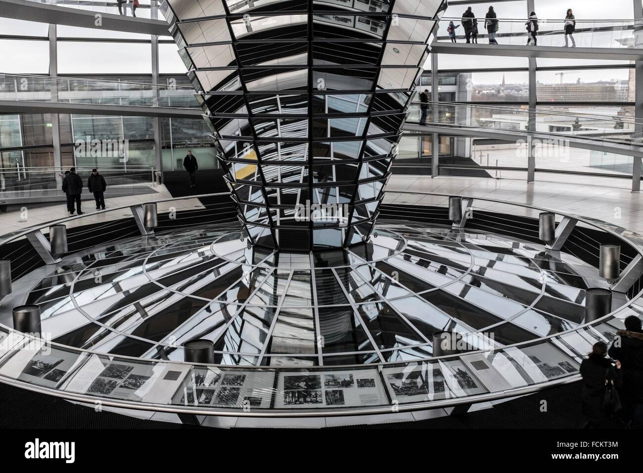 Renovation reichstag berlin germany hi-res stock photography and images ...