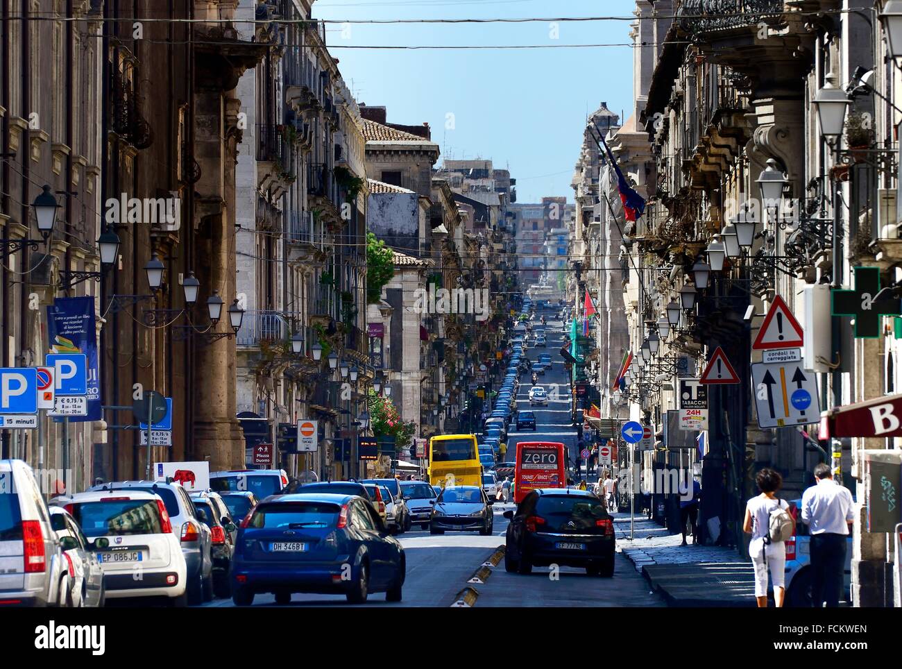 Via vittorio emanuele catania hi-res stock photography and images - Alamy