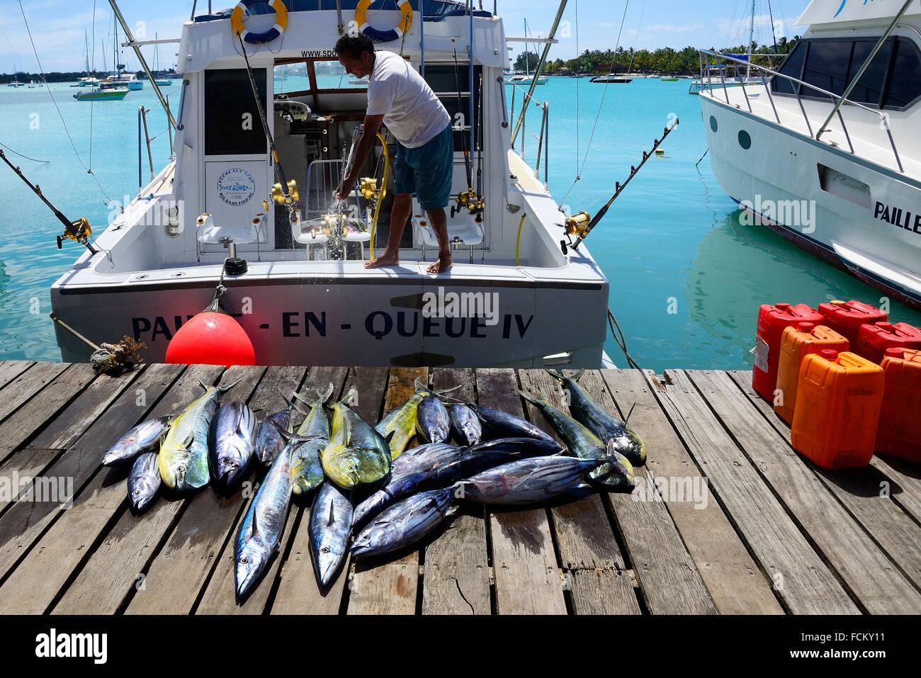 Deep sea fishing mauritius hi-res stock photography and images - Alamy