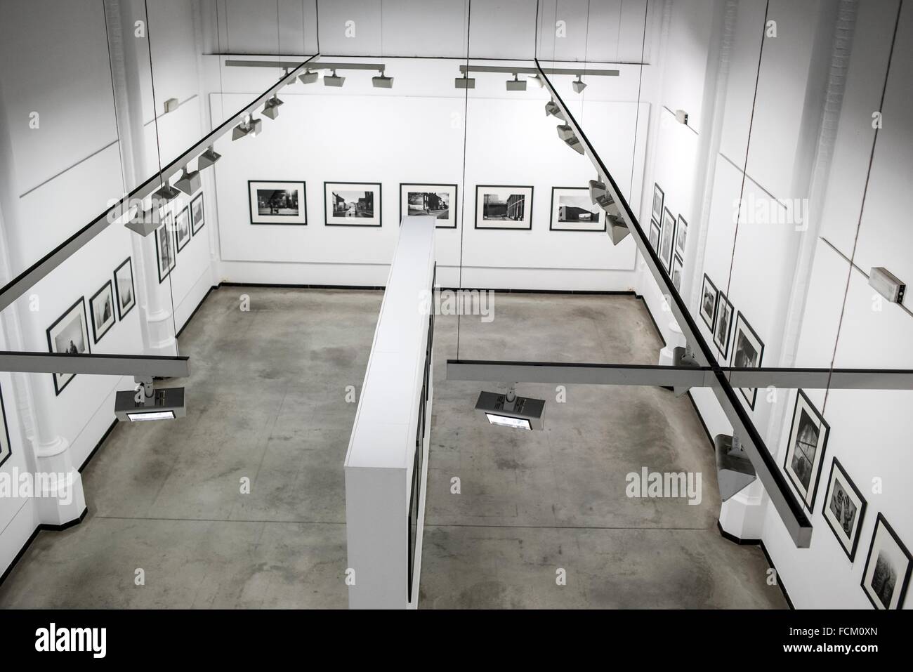 Photography in museum hi-res stock photography and images - Alamy