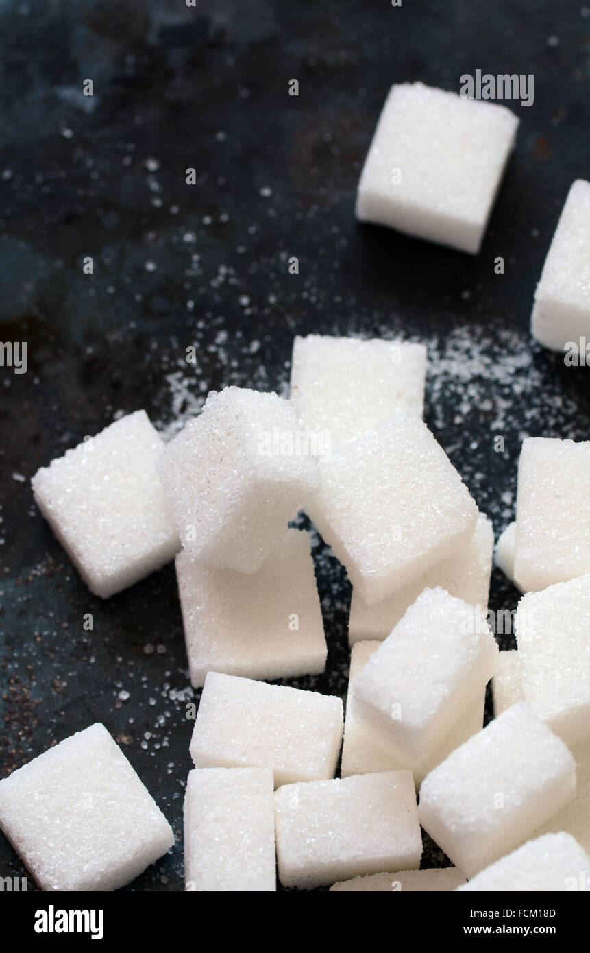 White sugar cubes hi-res stock photography and images - Alamy