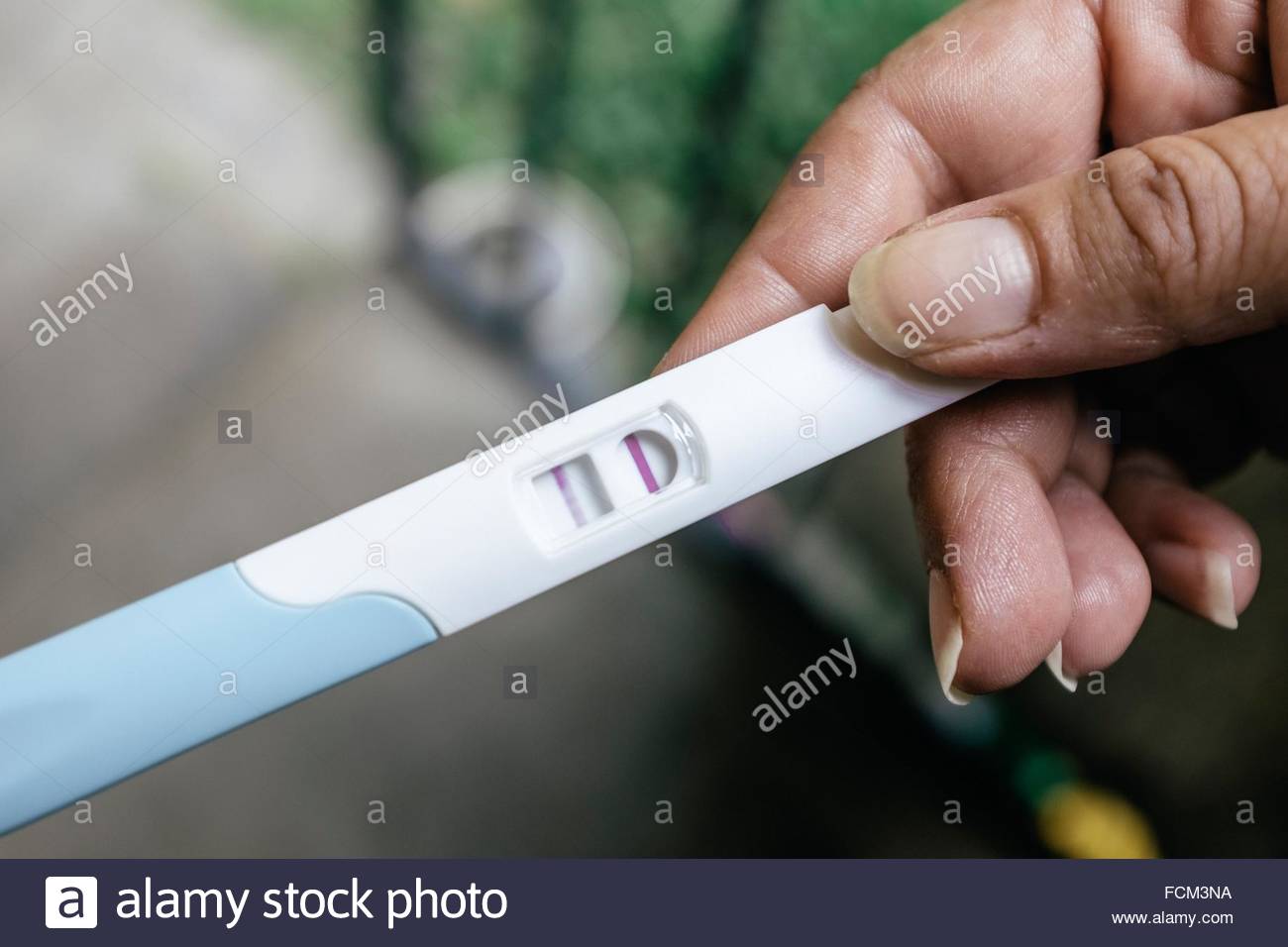 Positive Pregnancy Test Stock Photos & Positive Pregnancy Test Stock ...