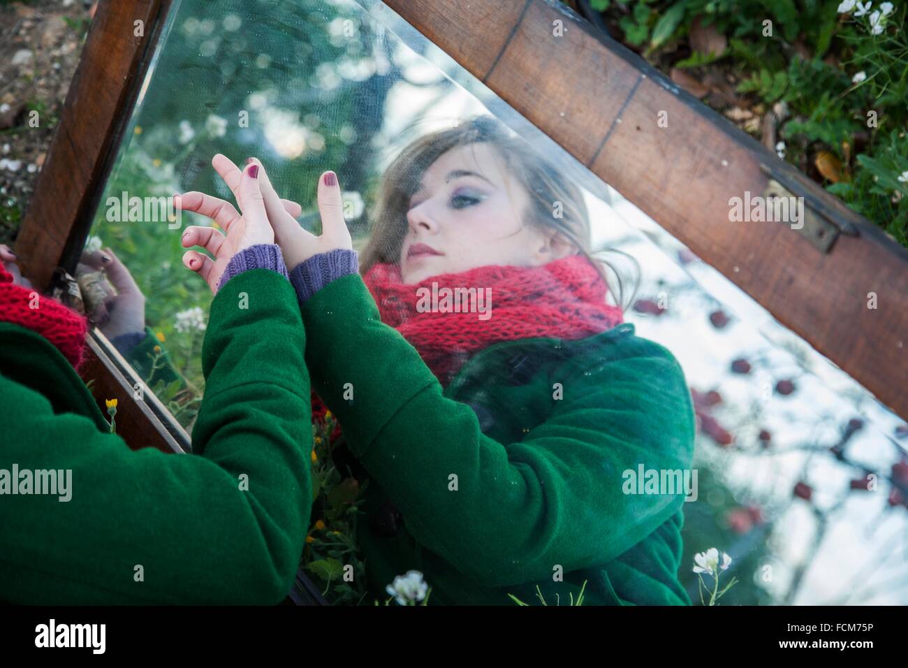 Alice in wonderland inspiration hi-res stock photography and images - Alamy