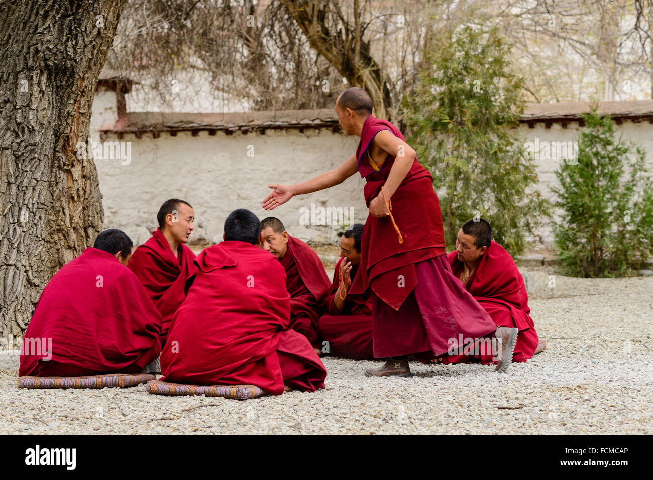 Monks debate at Sera monastery Stock Photo - Alamy
