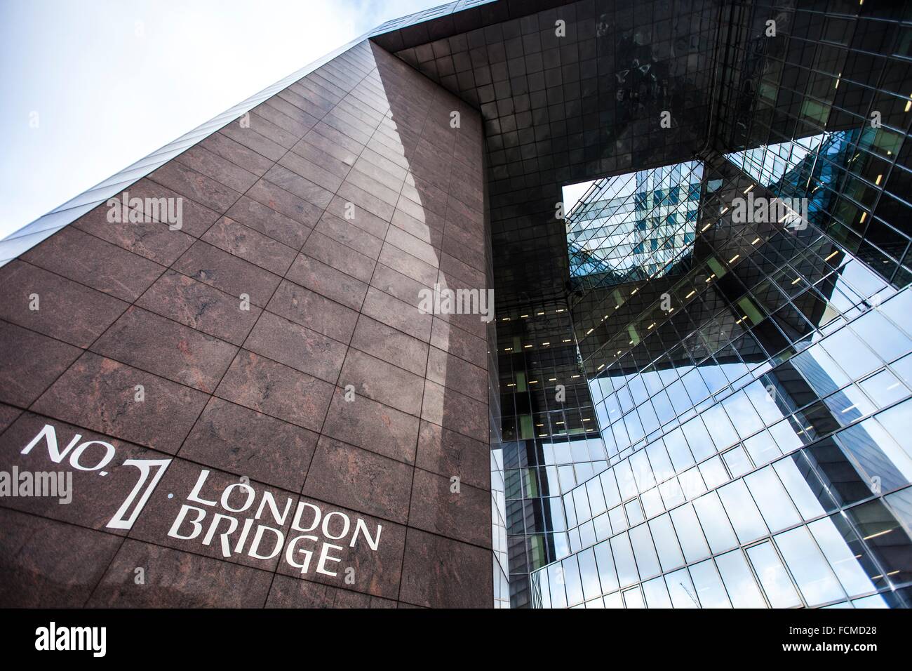 No 1 london bridge in london hi-res stock photography and images - Alamy
