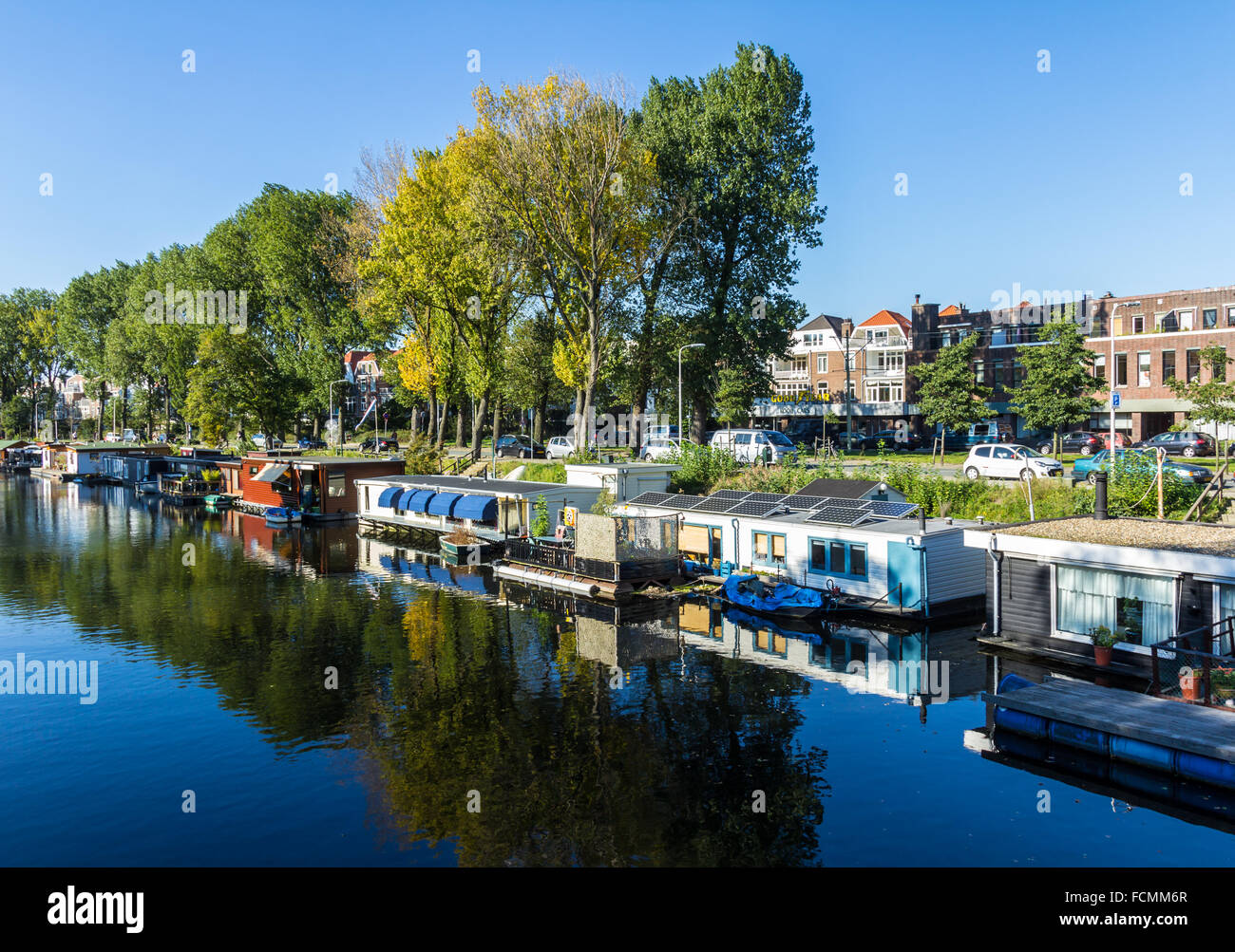 Houseboats on a Dutch canal, The Hague, the Netherlands Stock Photo - Alamy