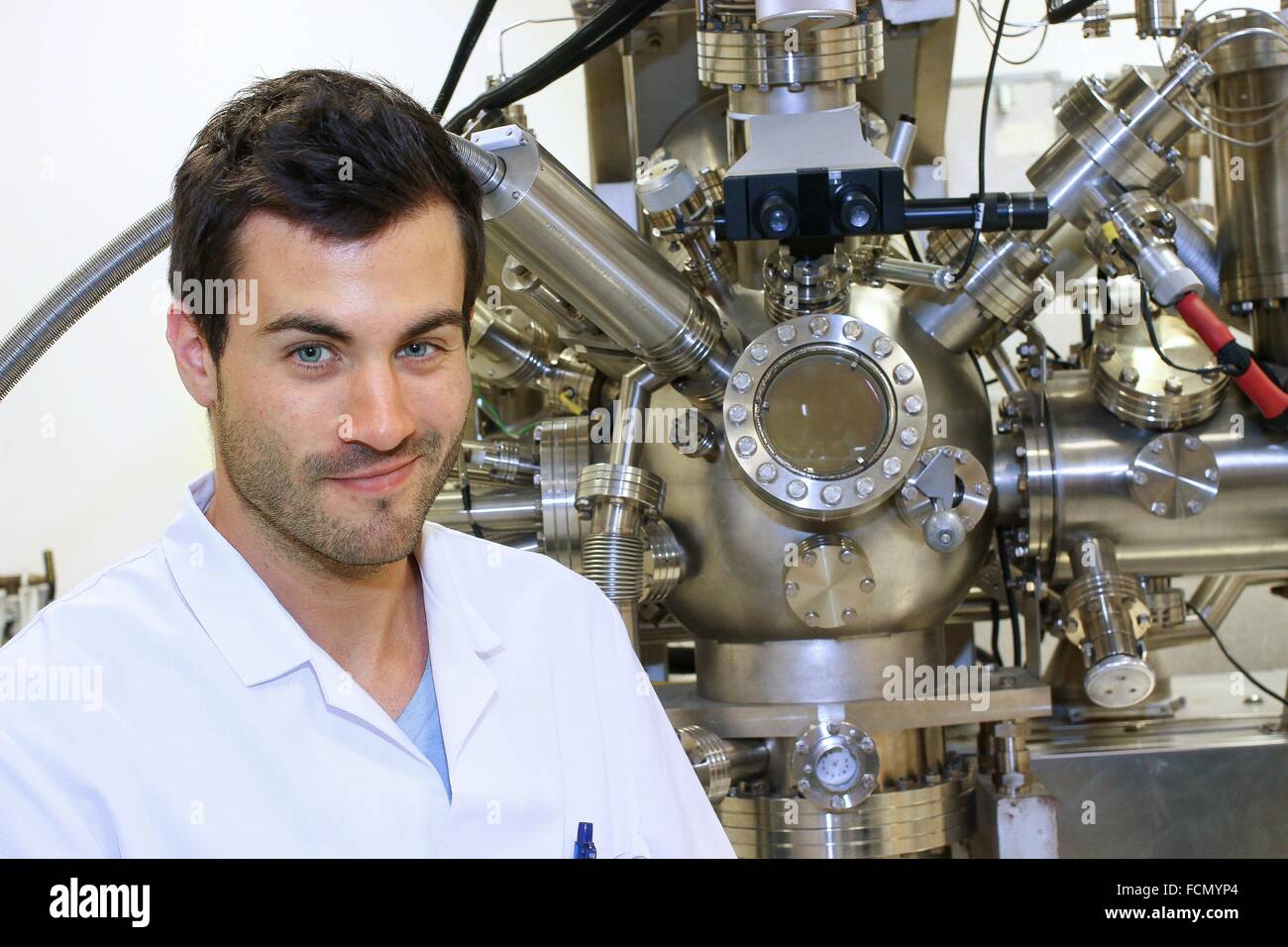 Researcher. Surface spectrometer, Photoelectron spectroscopy, Auger ...