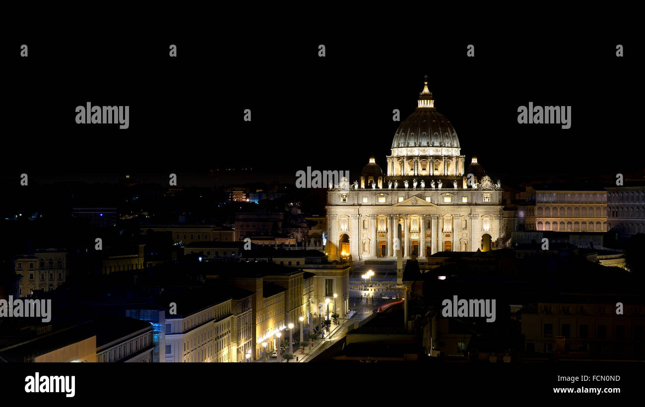 Vatican city and the Basilica of St.Peter at night Stock Photo - Alamy