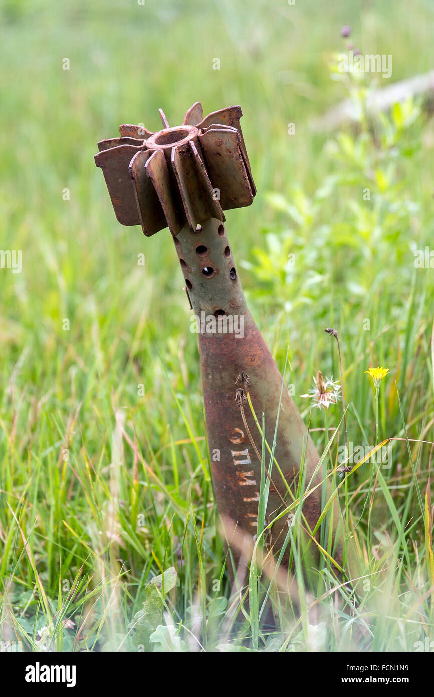 Mortar shell hi-res stock photography and images - Alamy