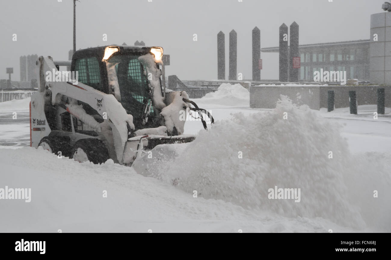 Bobcat skid steer hi-res stock photography and images - Alamy