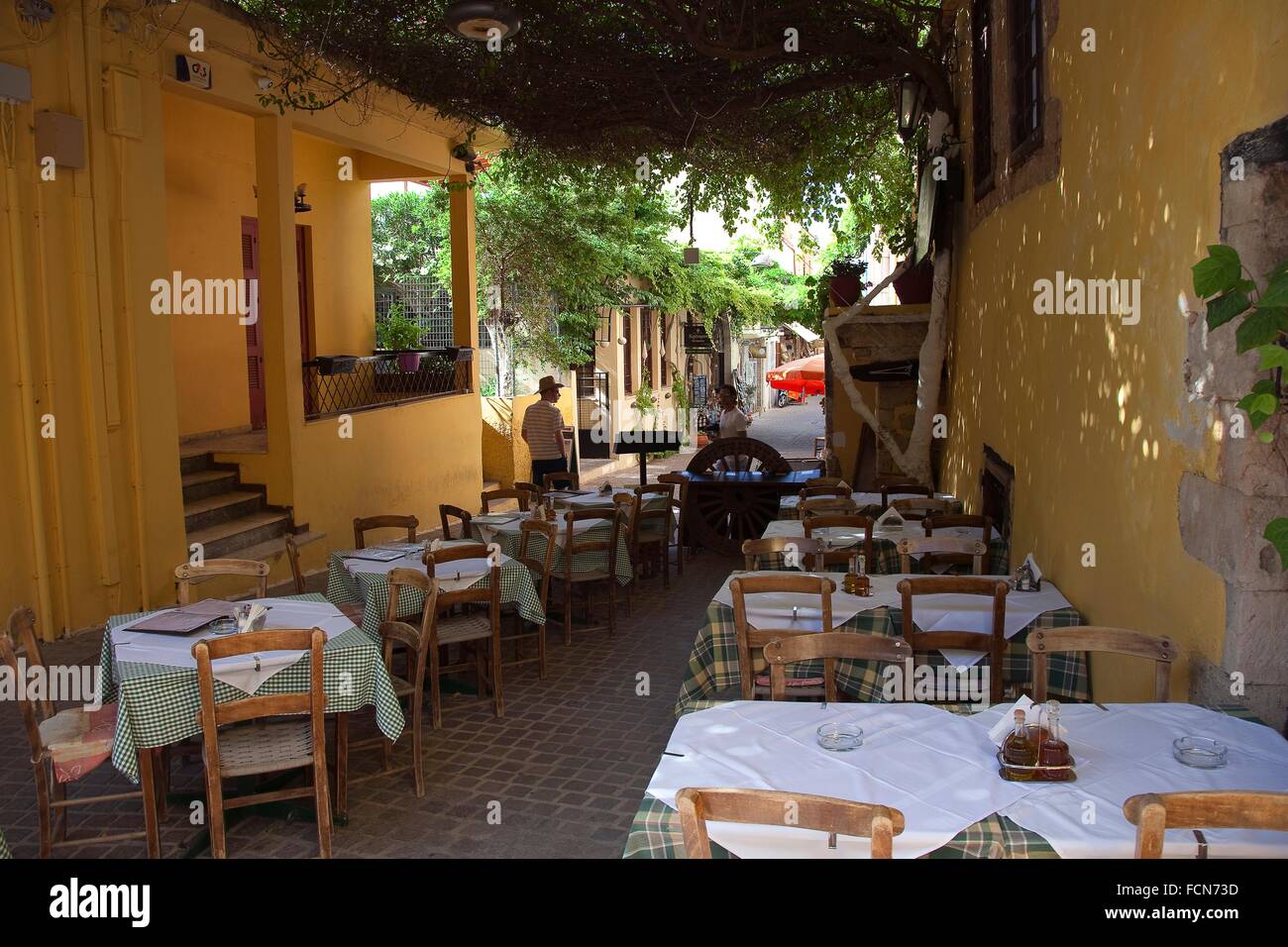 Crete old man hi-res stock photography and images - Alamy
