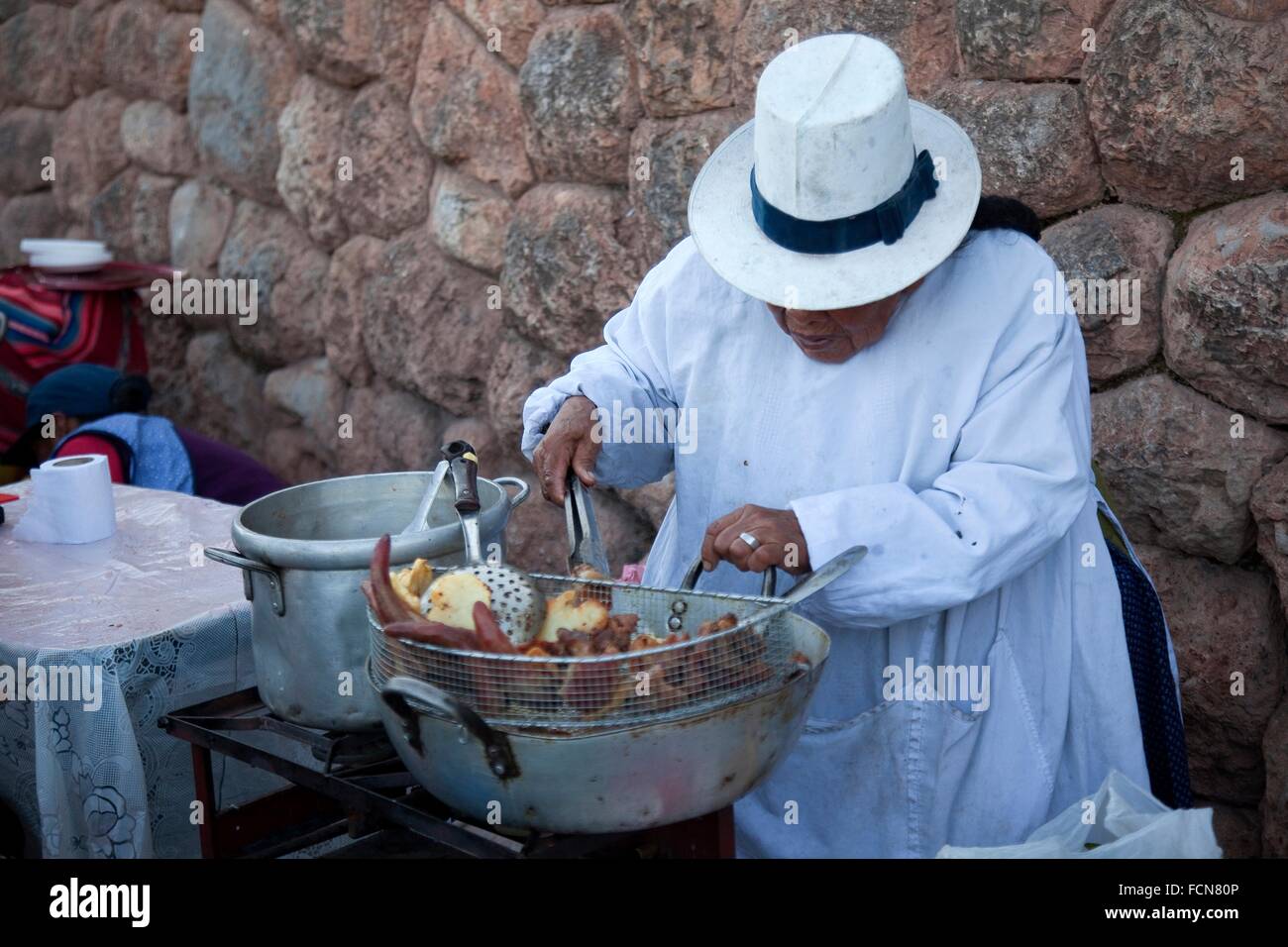 Inca art cuzco hi-res stock photography and images - Alamy