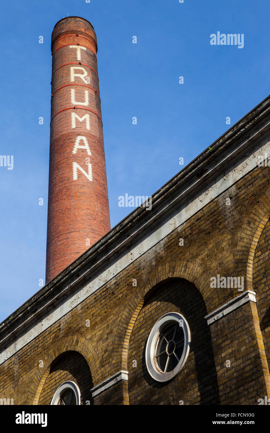 The chimney of the old Truman’s Brewery building in Brick Lane, London ...