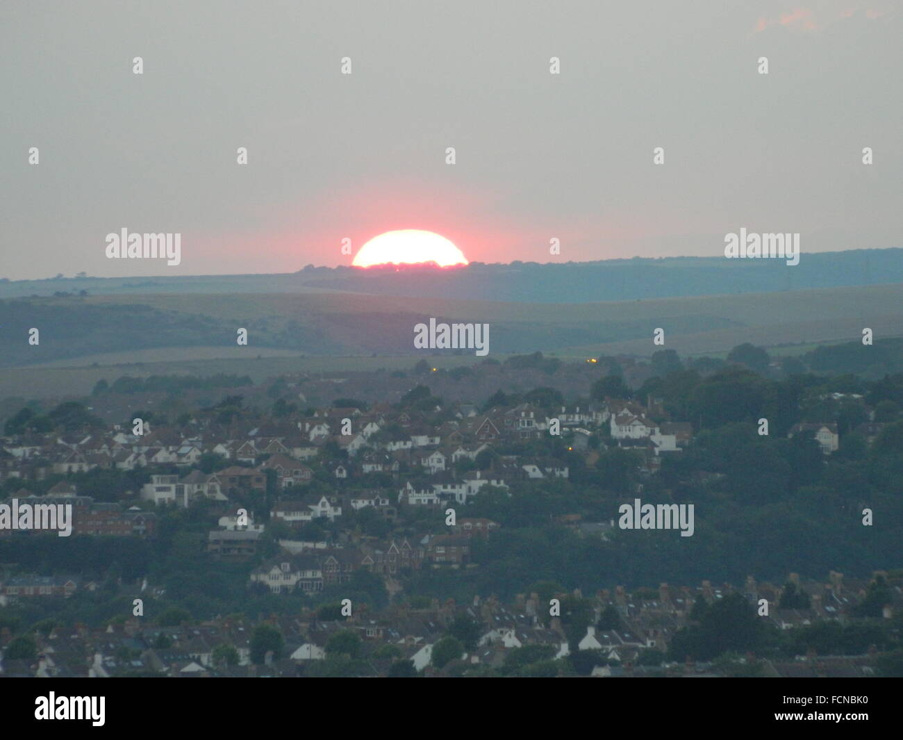 Warm sunset colours hi-res stock photography and images - Alamy