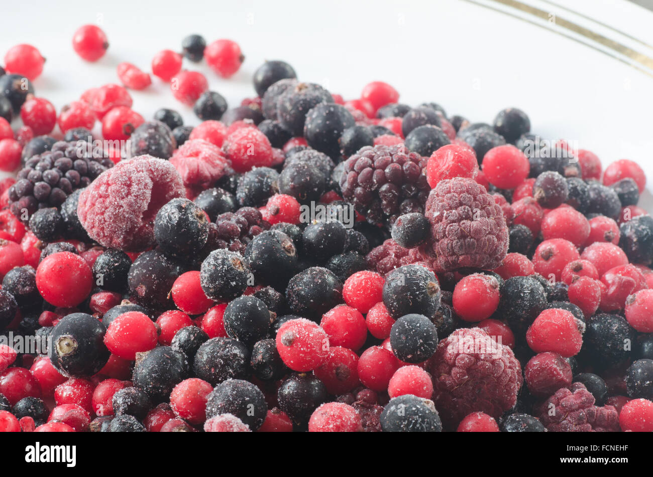 Frozen mixed berries hi-res stock photography and images - Alamy