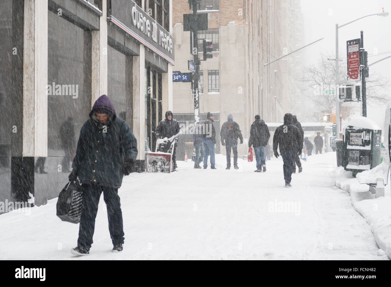 New York City, USA. 23 January 2016. Blizzard shuts down NYC. Streets ...