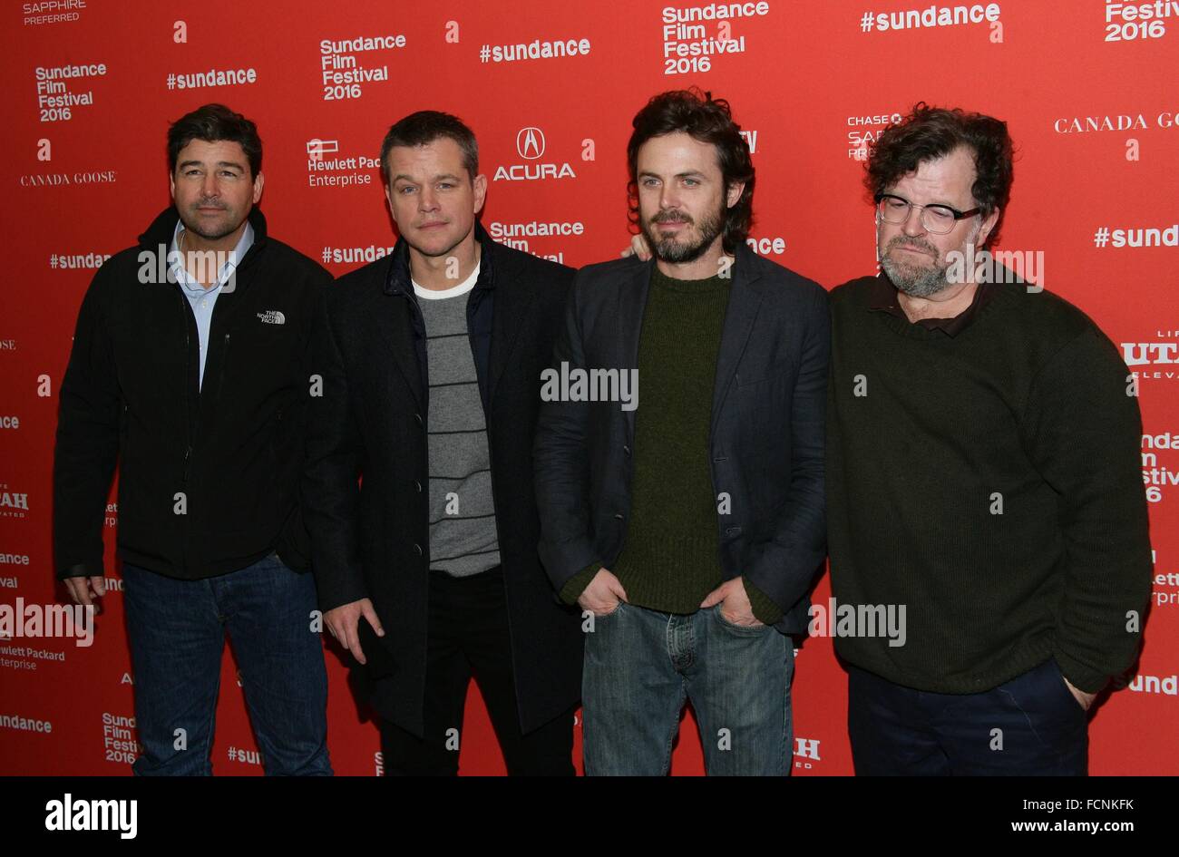 Casey affleck matt damon hi-res stock photography and images - Alamy