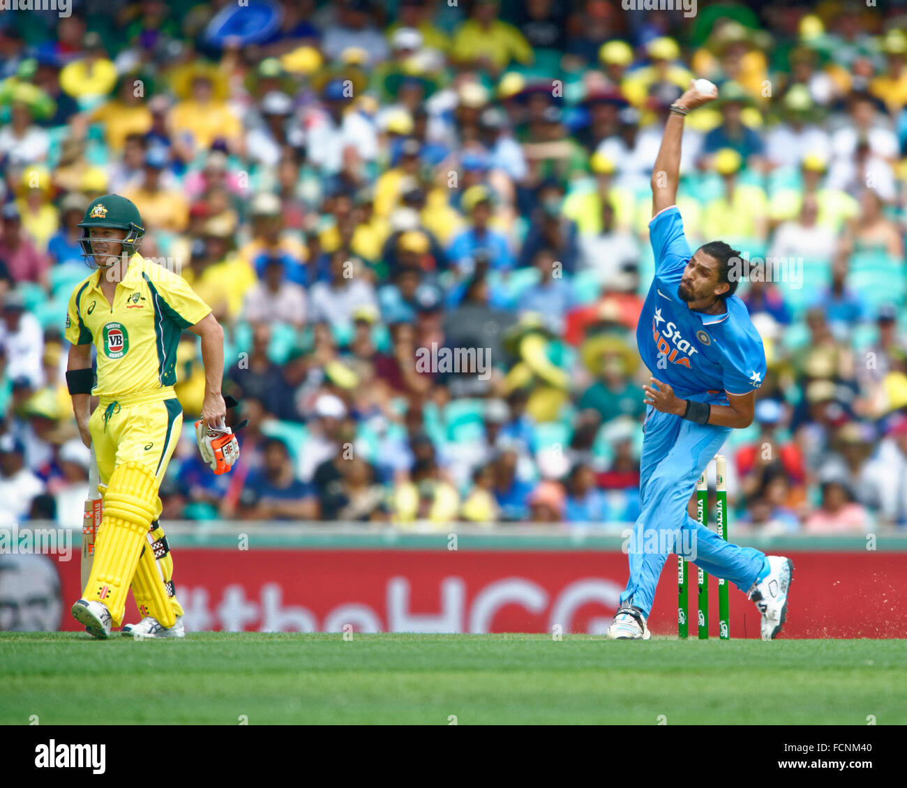 Sydney, Australia. 23rd Jan, 2016. Right-arm fast-medium bowler #1 ...