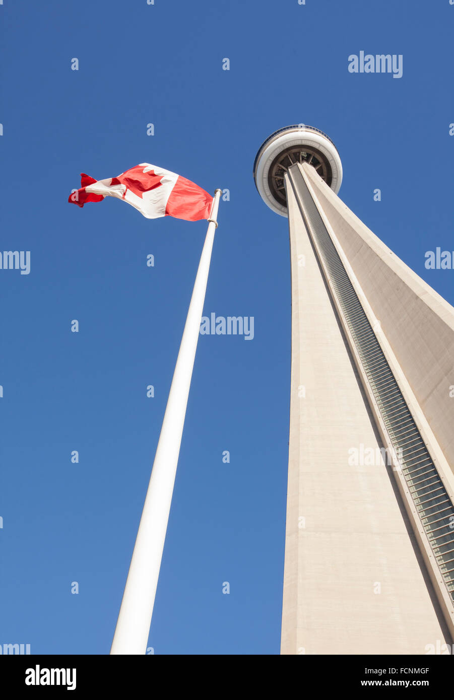 Cn tower canadian flag hi-res stock photography and images - Alamy
