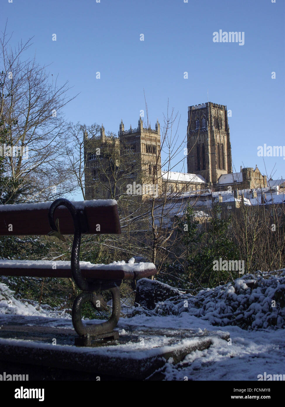 Durham cathedral snow winter hi-res stock photography and images - Alamy