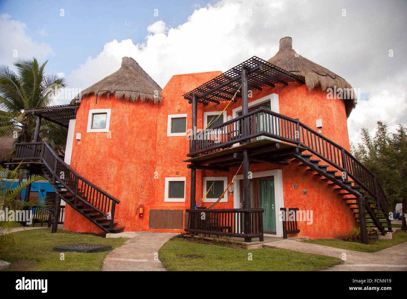 Sunny holiday resort hi-res stock photography and images - Alamy