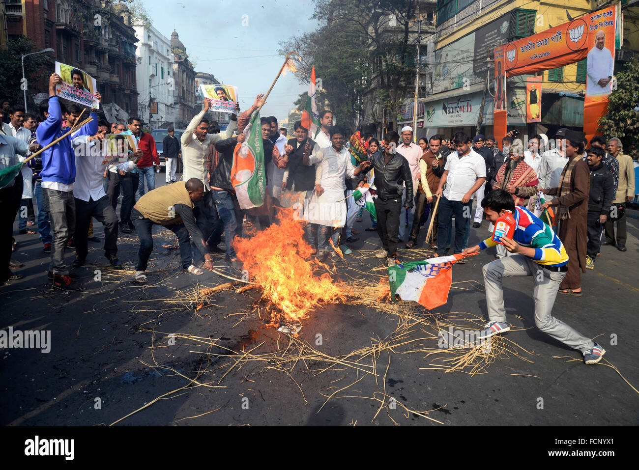 Kolkata, India. 23rd Jan, 2016. West Bengal Youth Congress shows ...