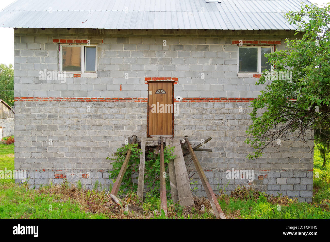 temporary entrance to the newly built house Stock Photo - Alamy