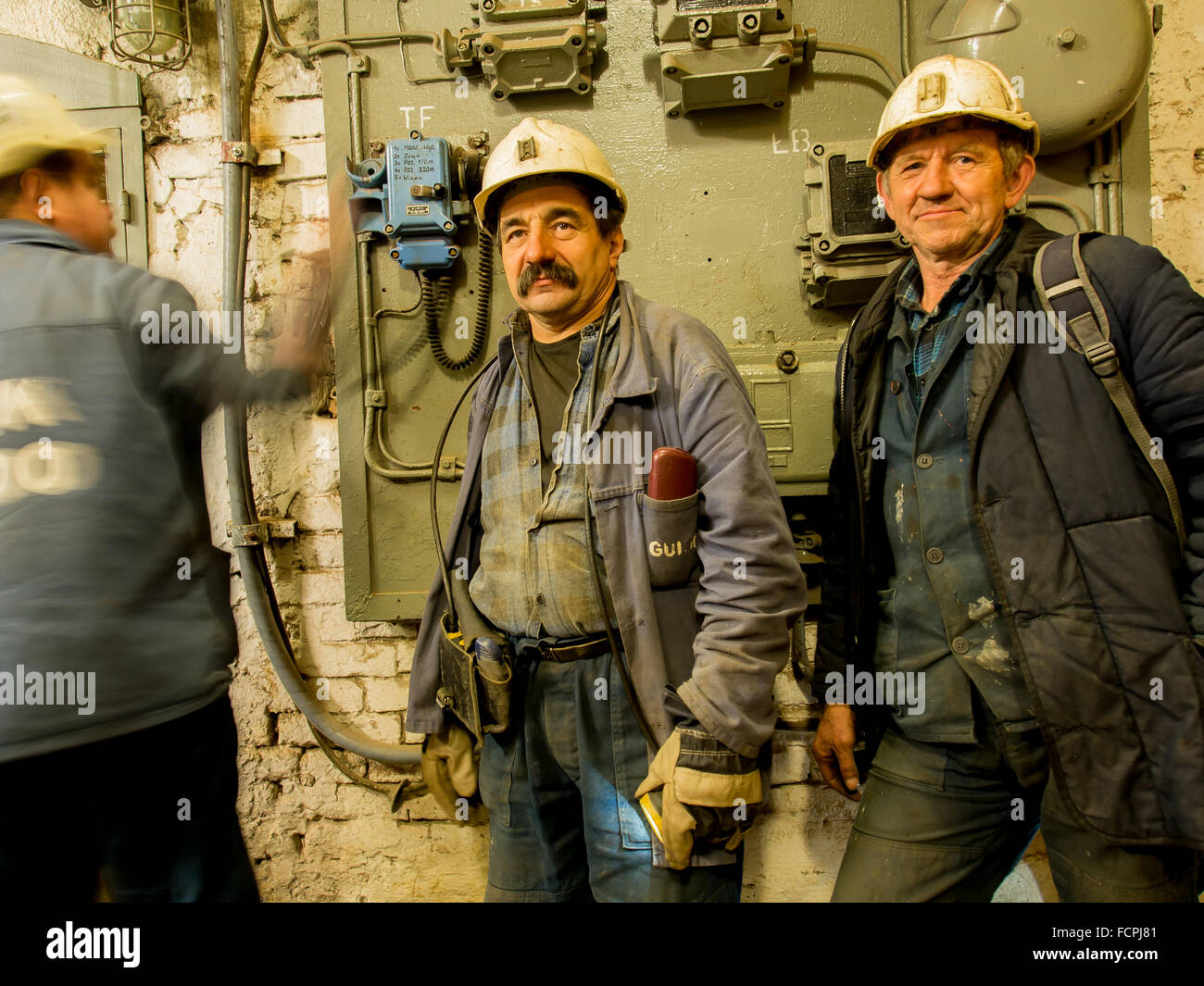 Elevator worker hi-res stock photography and images - Alamy