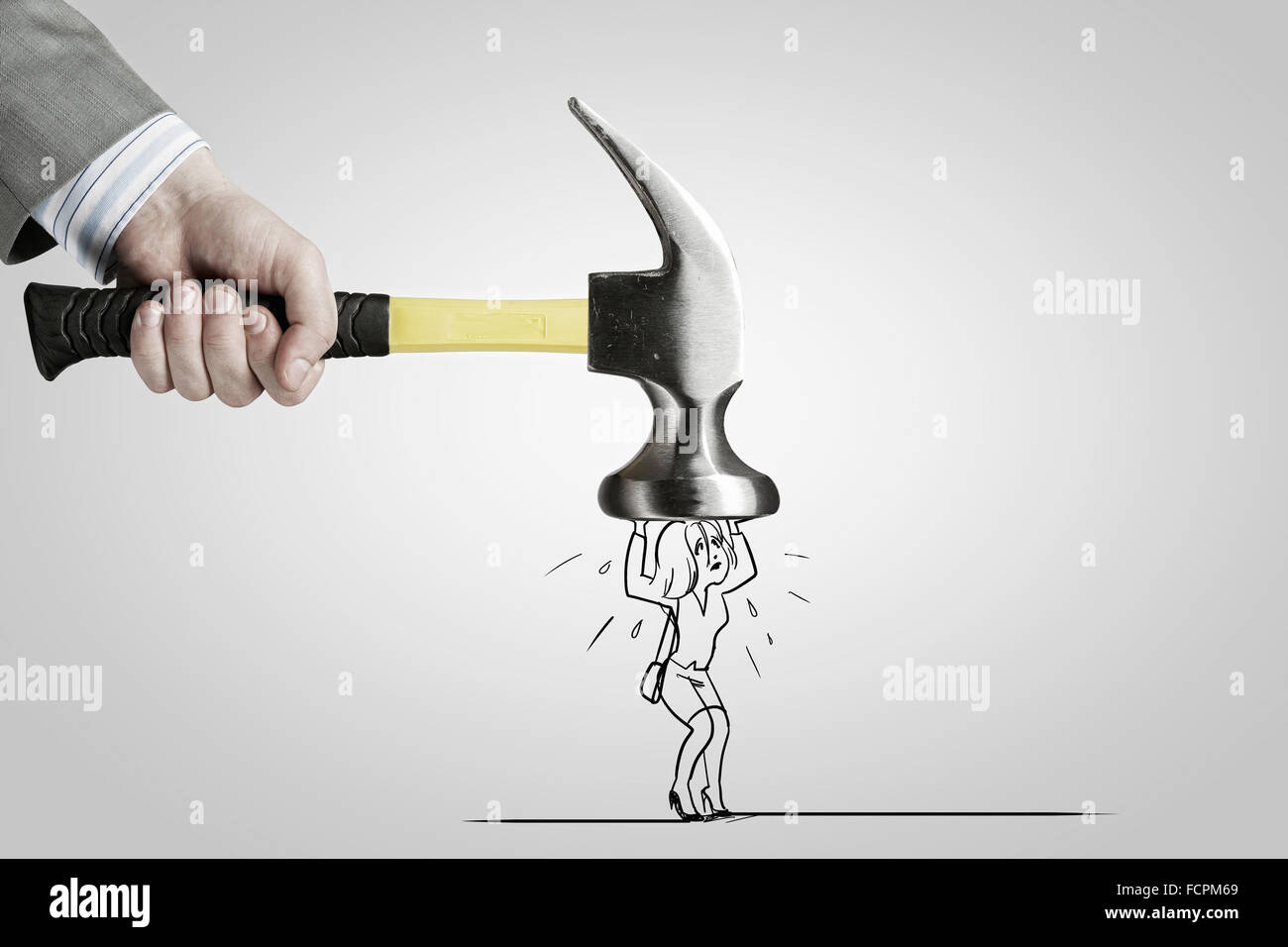 Close up of hammer in male hand attacking scared woman Stock Photo - Alamy