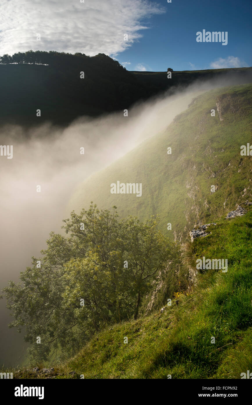 Cave dale autumn hi-res stock photography and images - Alamy