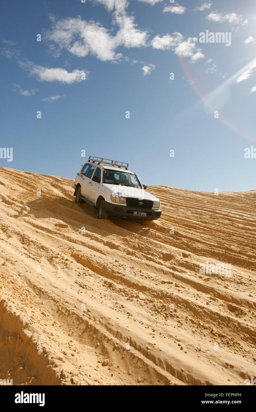Jeep safari in the sand hills of Sahara desert, in southern Tunisia, Africa Stock Photo - Alamy