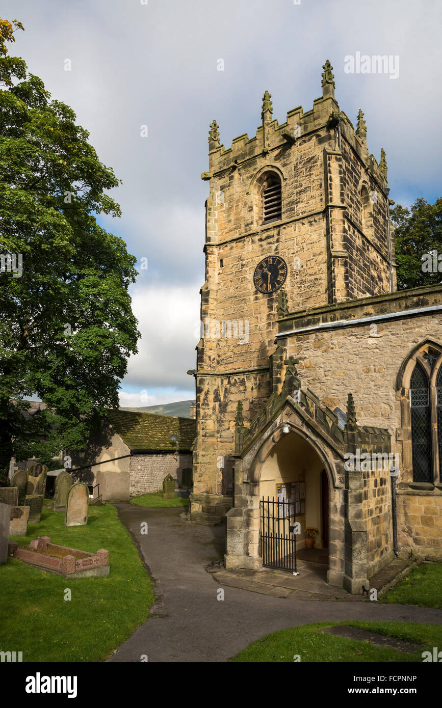 St Edmund’s Parish Church in Castleton, Derbyshire, ENgland Stock Photo ...