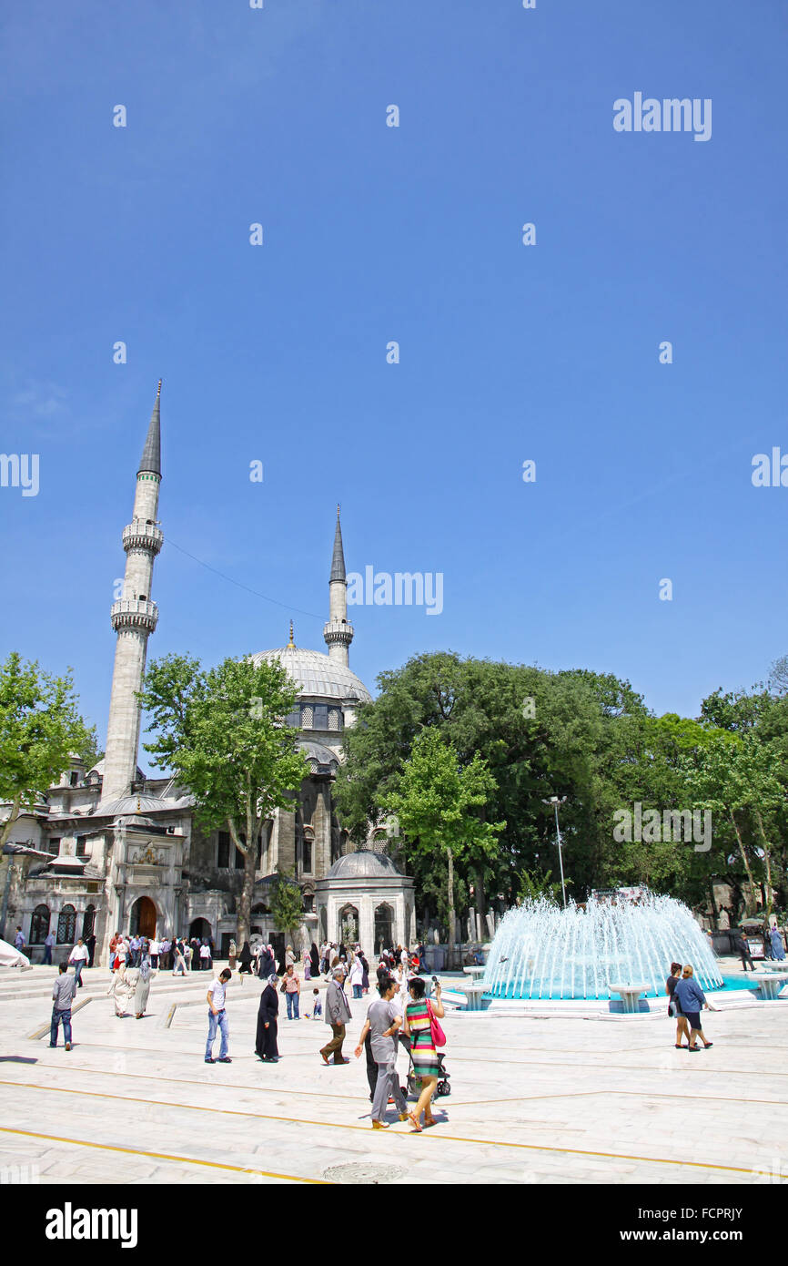 Eyüp sultan mosque hi-res stock photography and images - Alamy