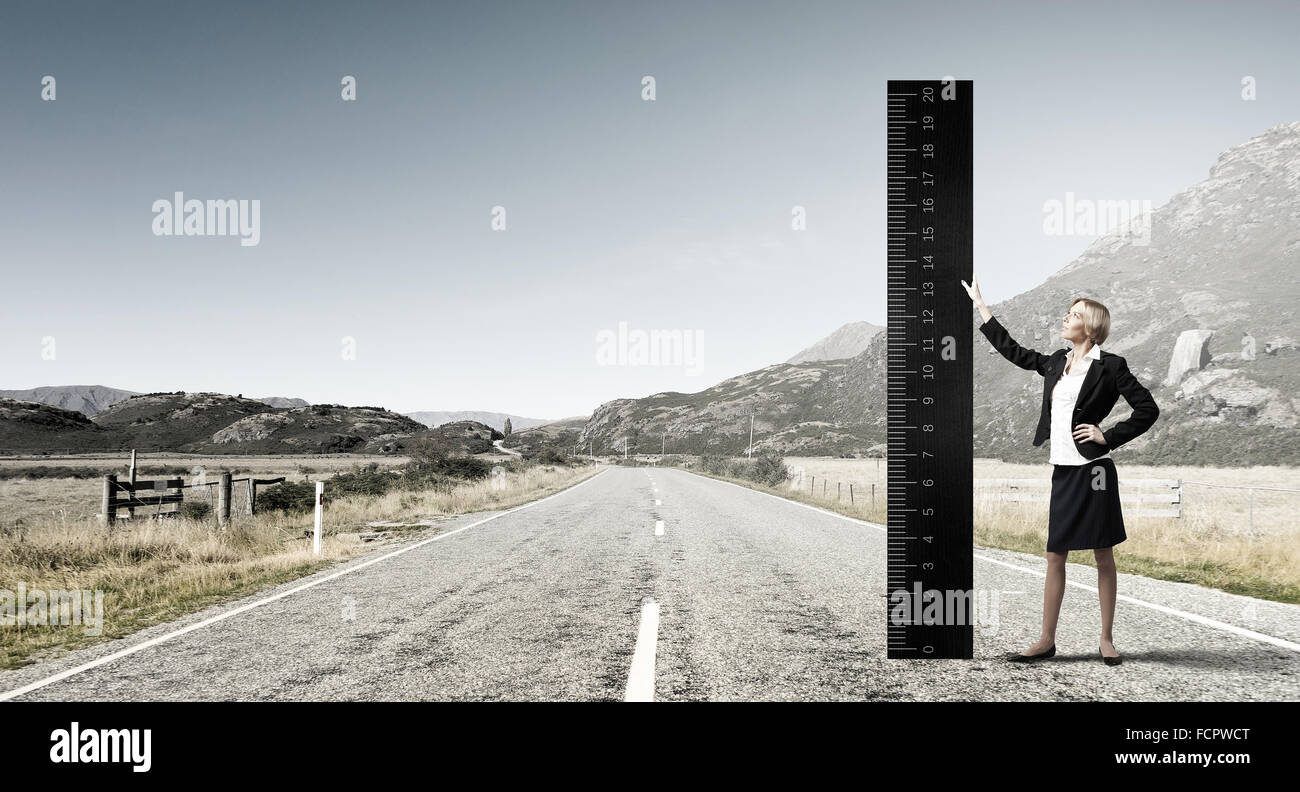 Measuring something ruler hi-res stock photography and images - Alamy